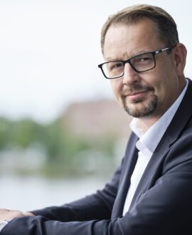 Oispa pullaa! | Vaasan Sähkö